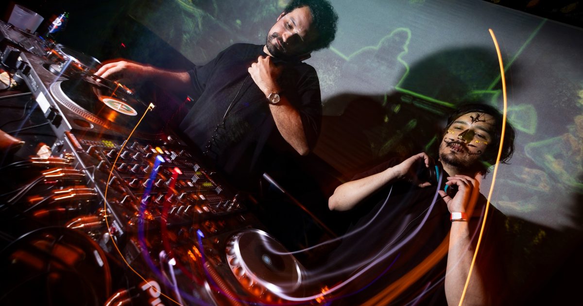 Sicario Soundsystem • Z.ZEE b2b Moodfino